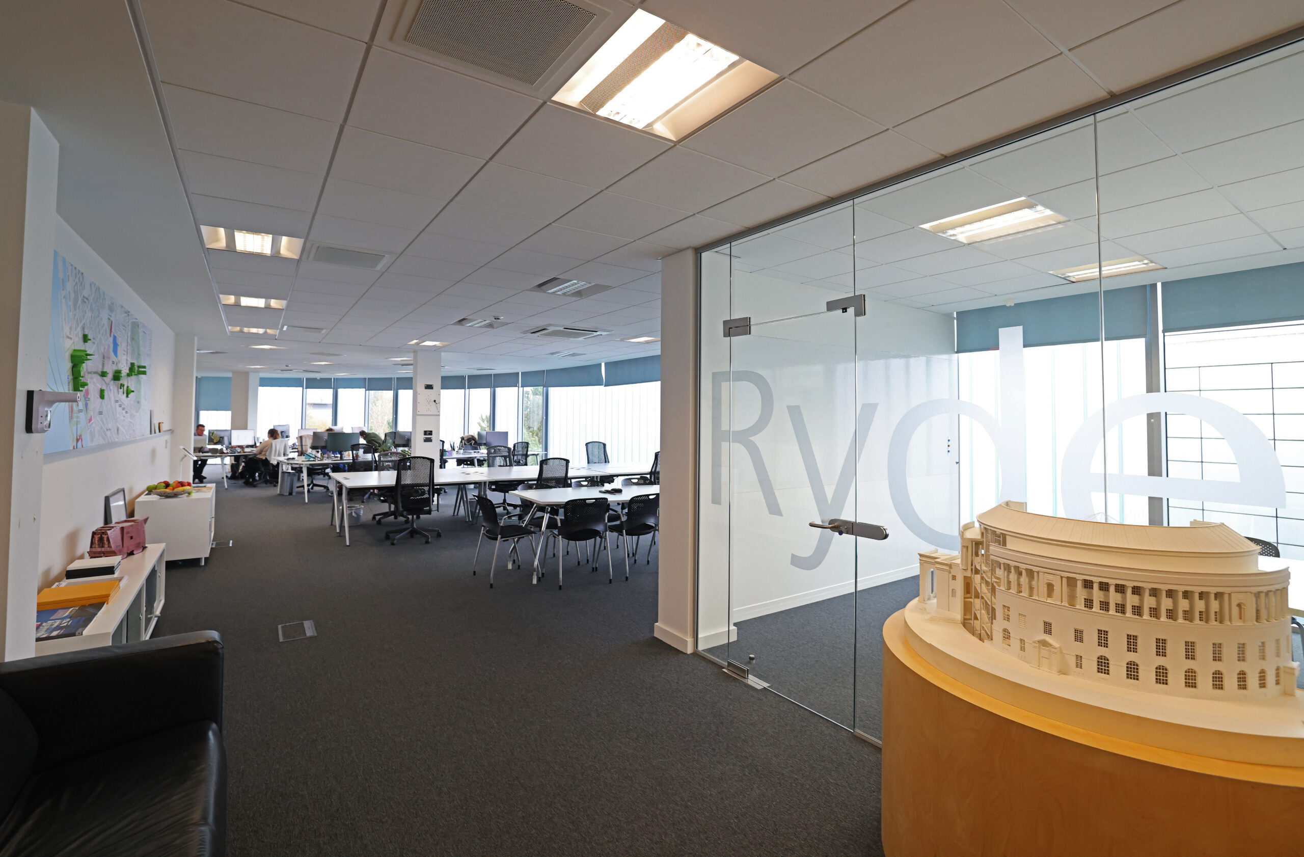 50 person office (LSP-Studio) Office Space Now Available | Sciontec ...